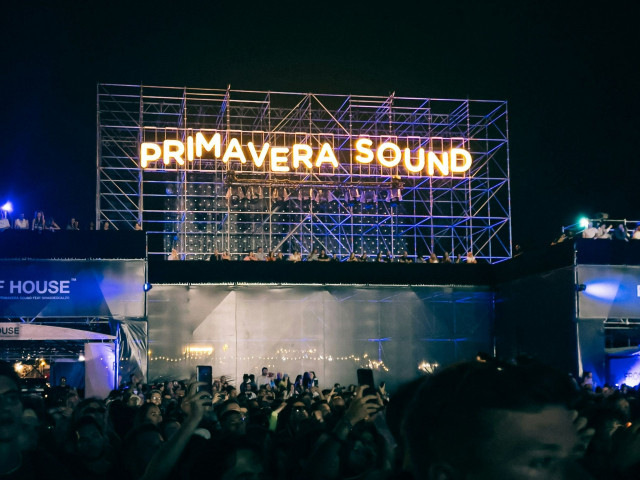 Hotel chic&basic Gravity in the centre of Porto | Official Website